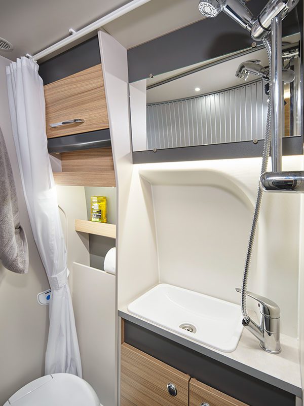 Endeavour B62 - Bailey of Bristol