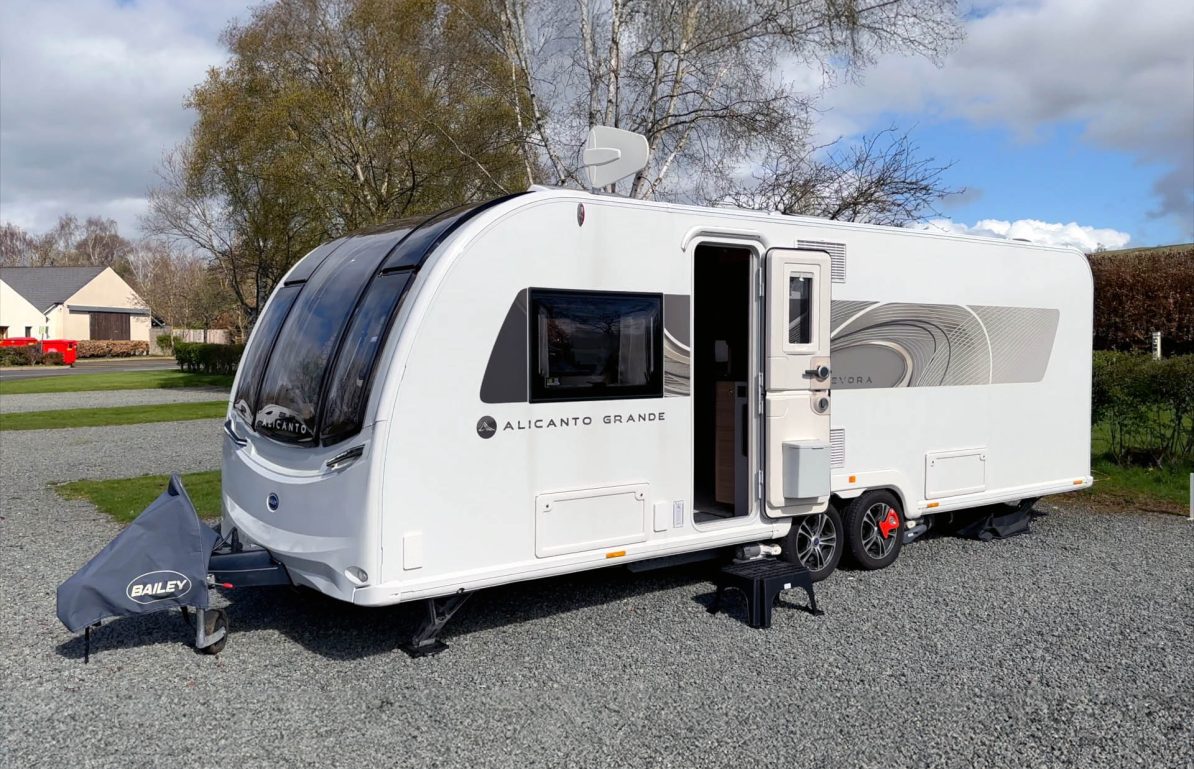 What's the difference between 7ft and 8ft Wide Caravans? - Bailey of ...