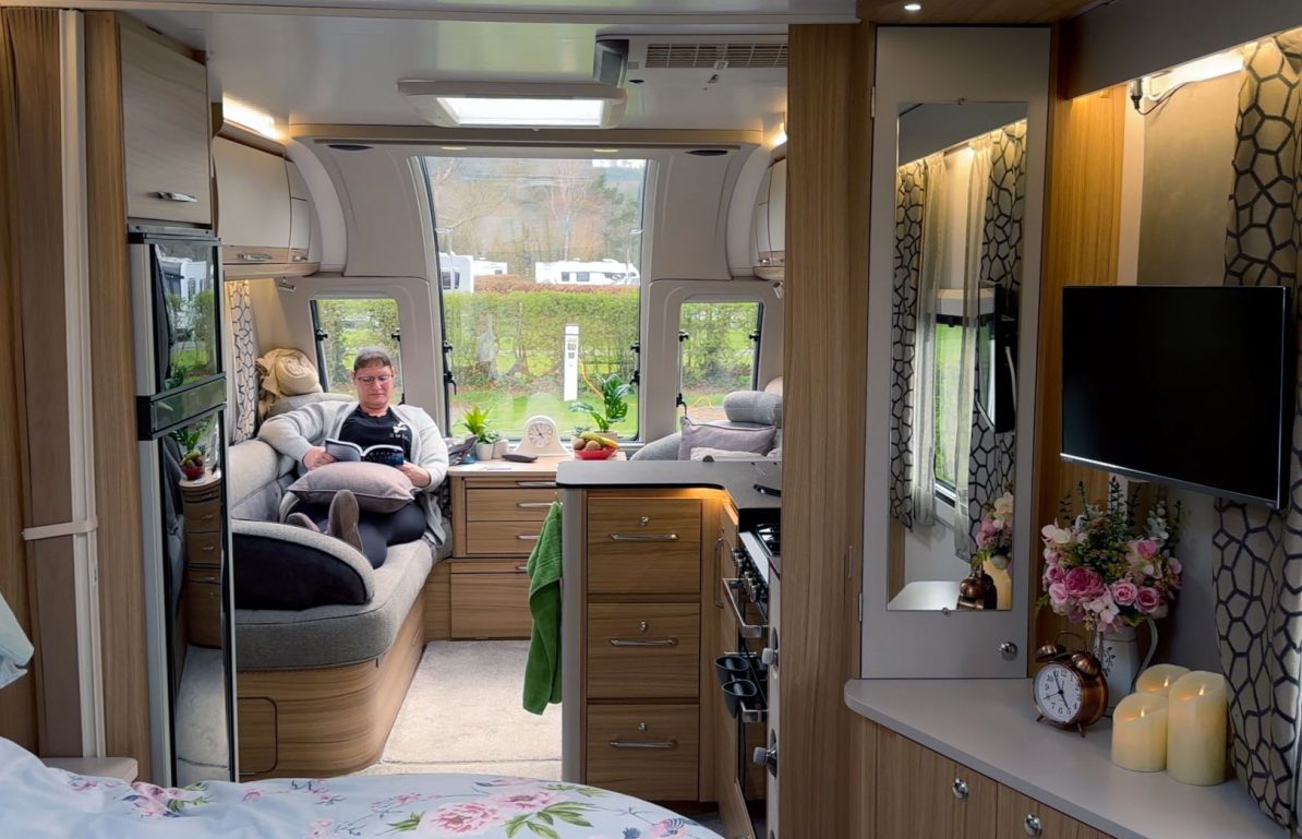 What's the difference between 7ft and 8ft Wide Caravans? - Bailey of ...