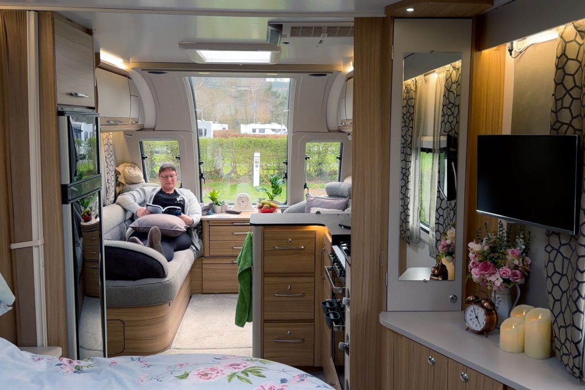 What's the difference between 7ft and 8ft Wide Caravans? - Bailey of ...